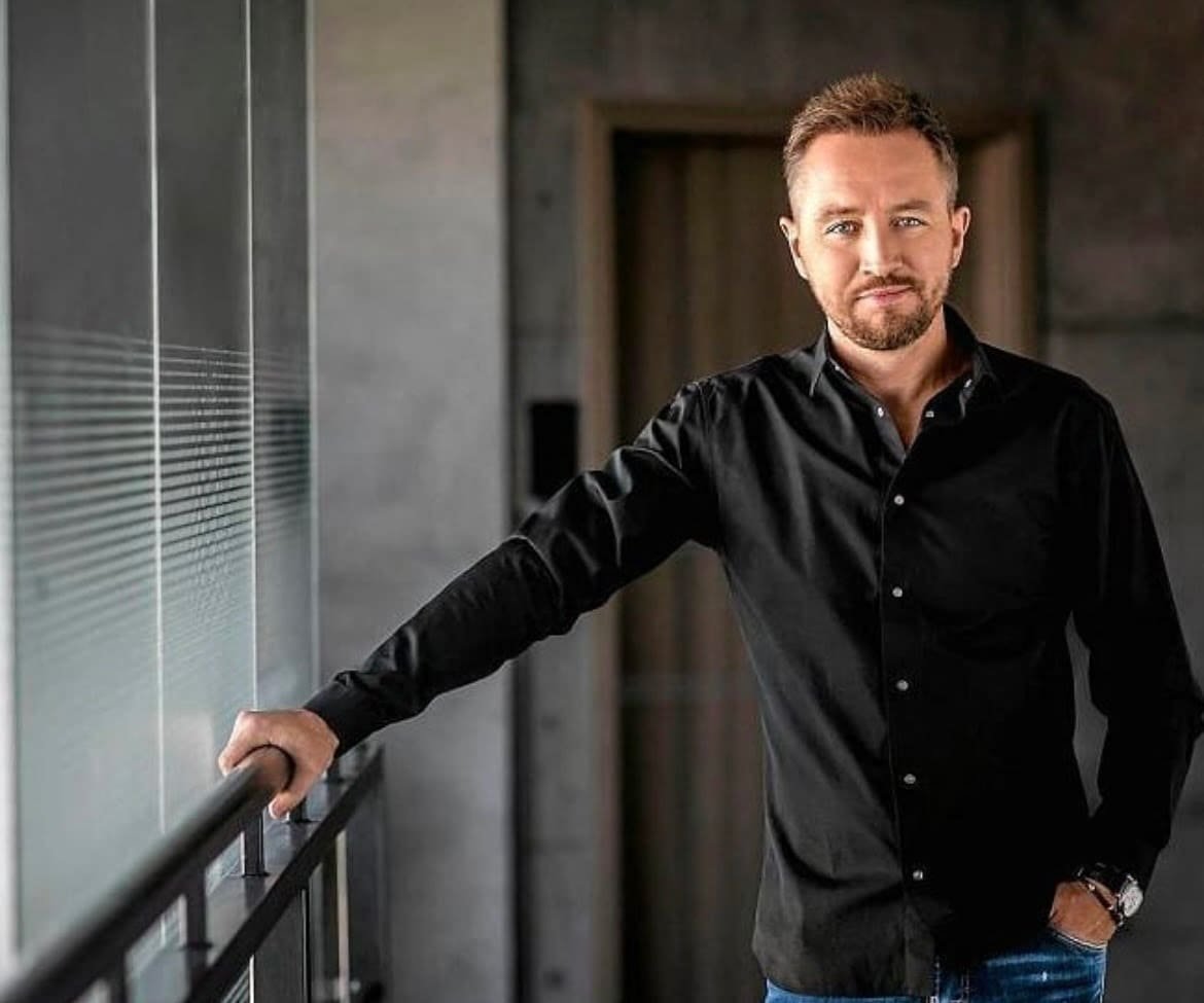 Kim jest Paweł Marchewka?