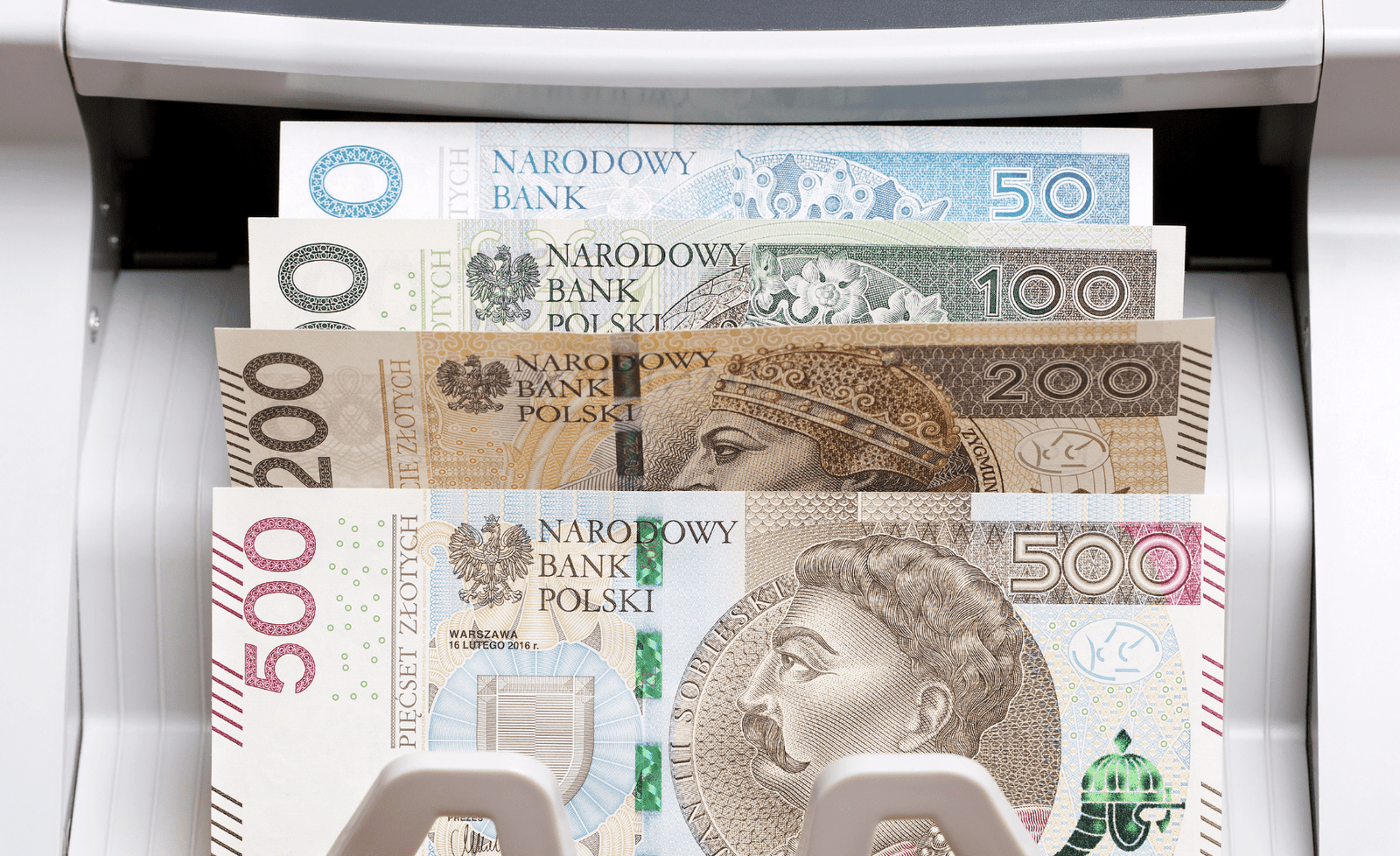 Jak odzyskać pieniądze z ZUS po śmierci ubezpieczonego?